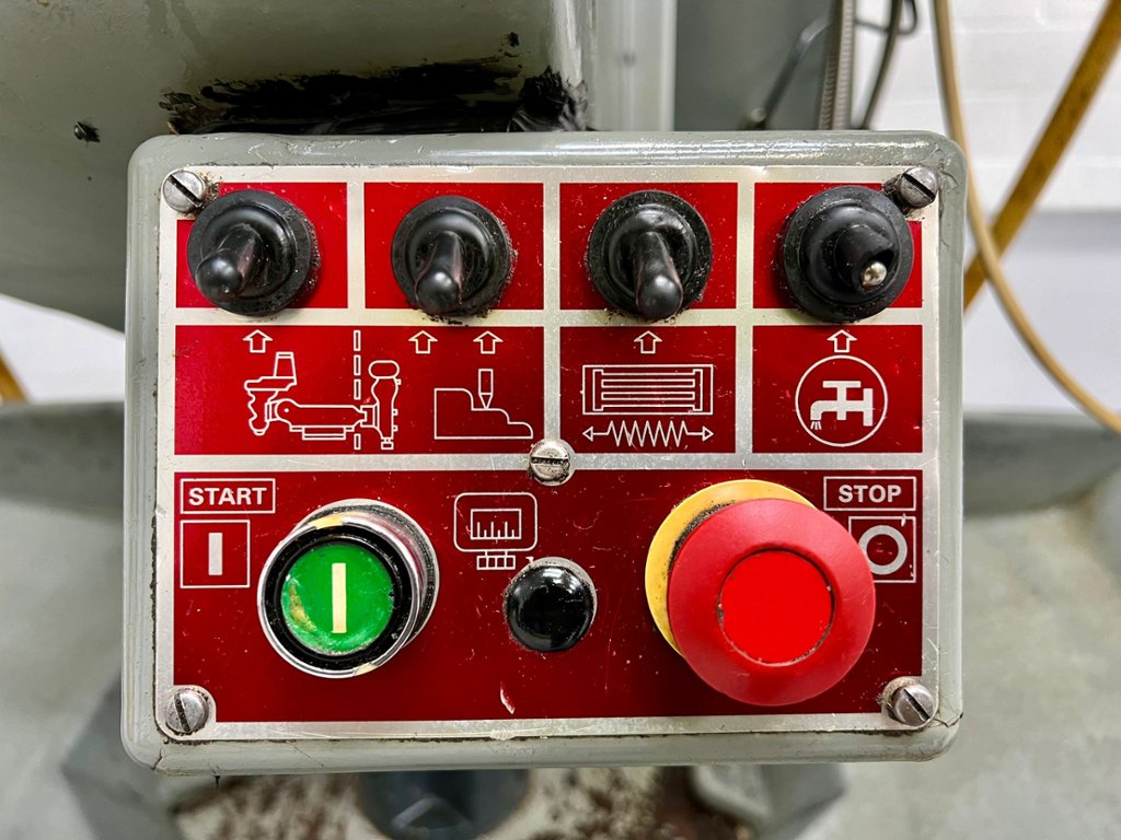 BRIDGEPORT Series 1 Variable Speed Turret Mill with DRO