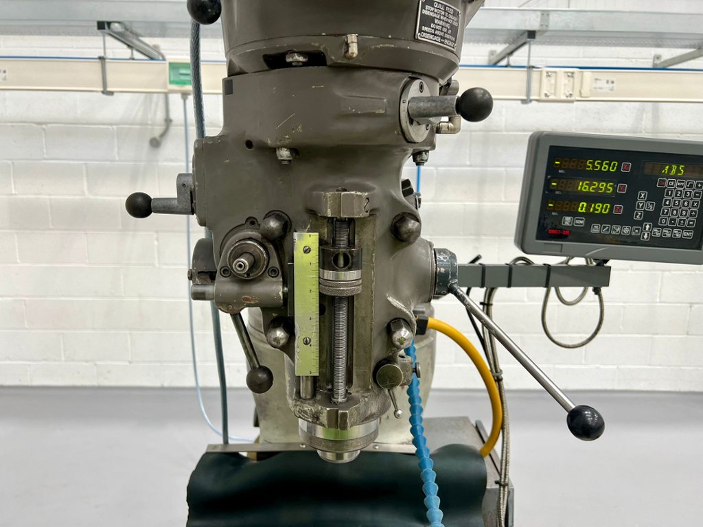 BRIDGEPORT Series 1 2HP Variable Speed Turret Mill with DRO