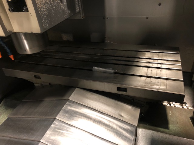 HITACHI SEIKI VS50 Vertical Machining Centre with Seicos (Fanuc) 18M ...