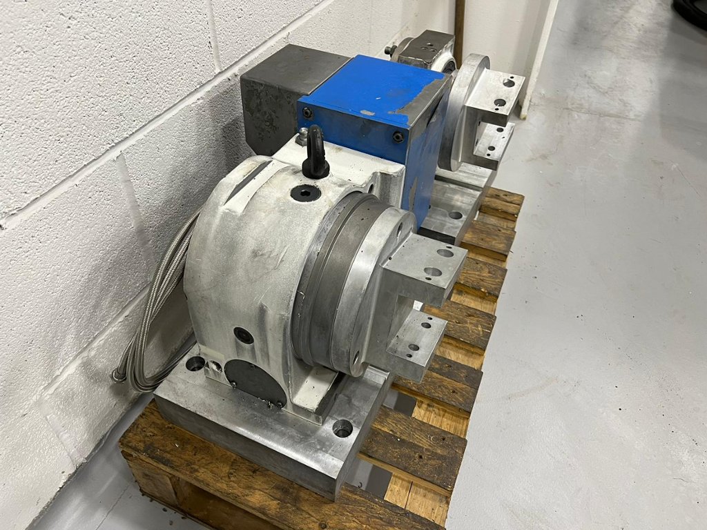 MAZAK VCN 530C with KITAGAWA 4th Axis Attachment. Nexus Control. Year 2021