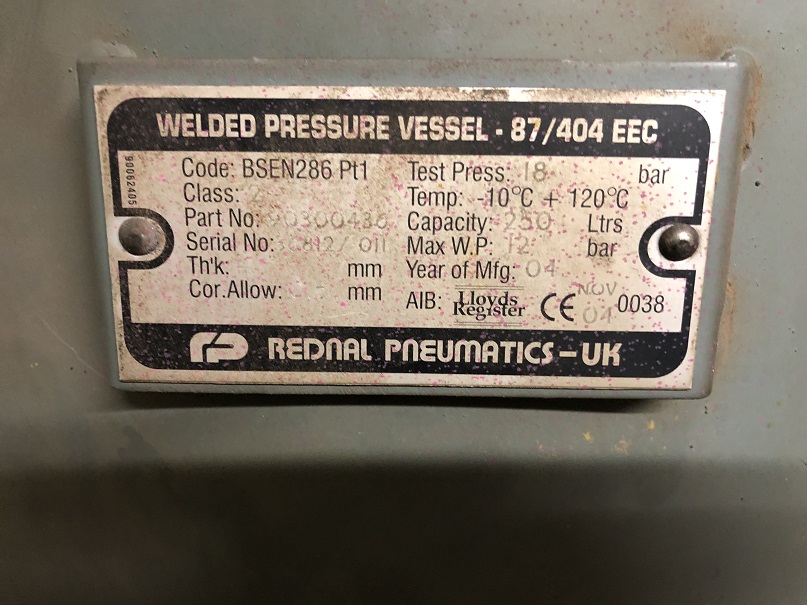 KAESER SK22 Compressor. Year 2014. Complete with Air Receiver. Year 2004