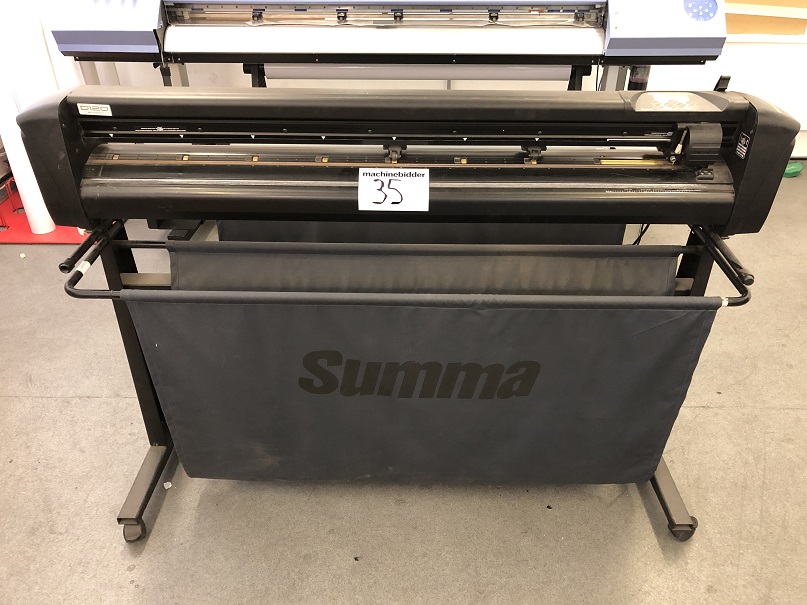 SUMMA D120R Vinyl Cutter